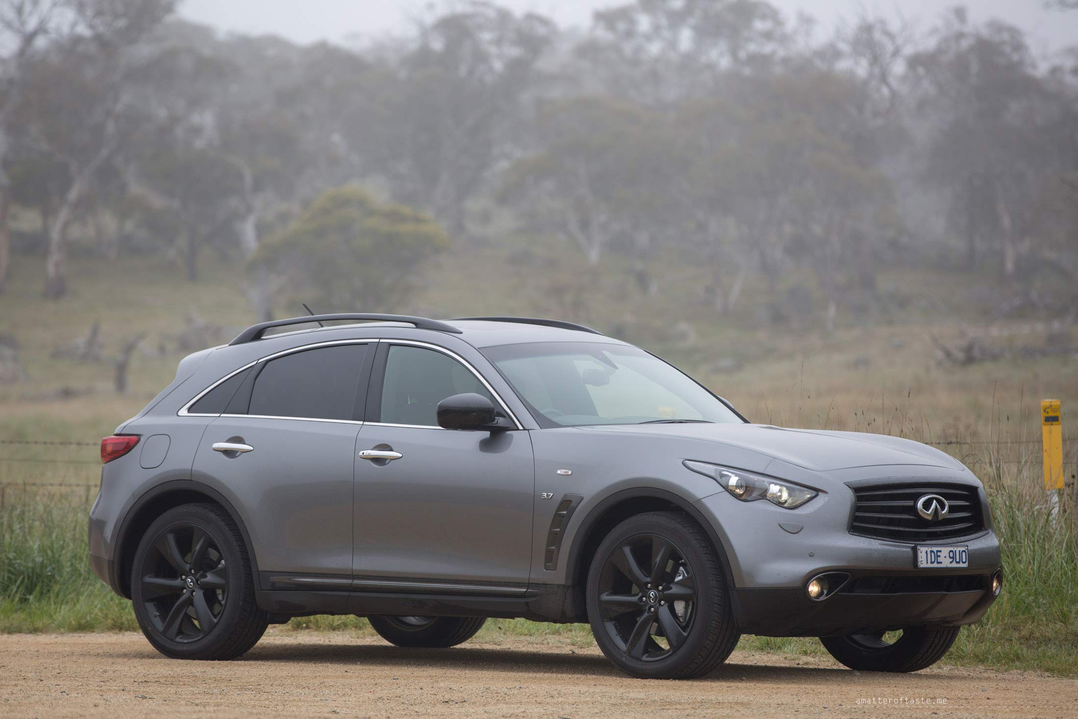 Roadtripping in my dream car - Infiniti QX70 S Design - a matter of taste
