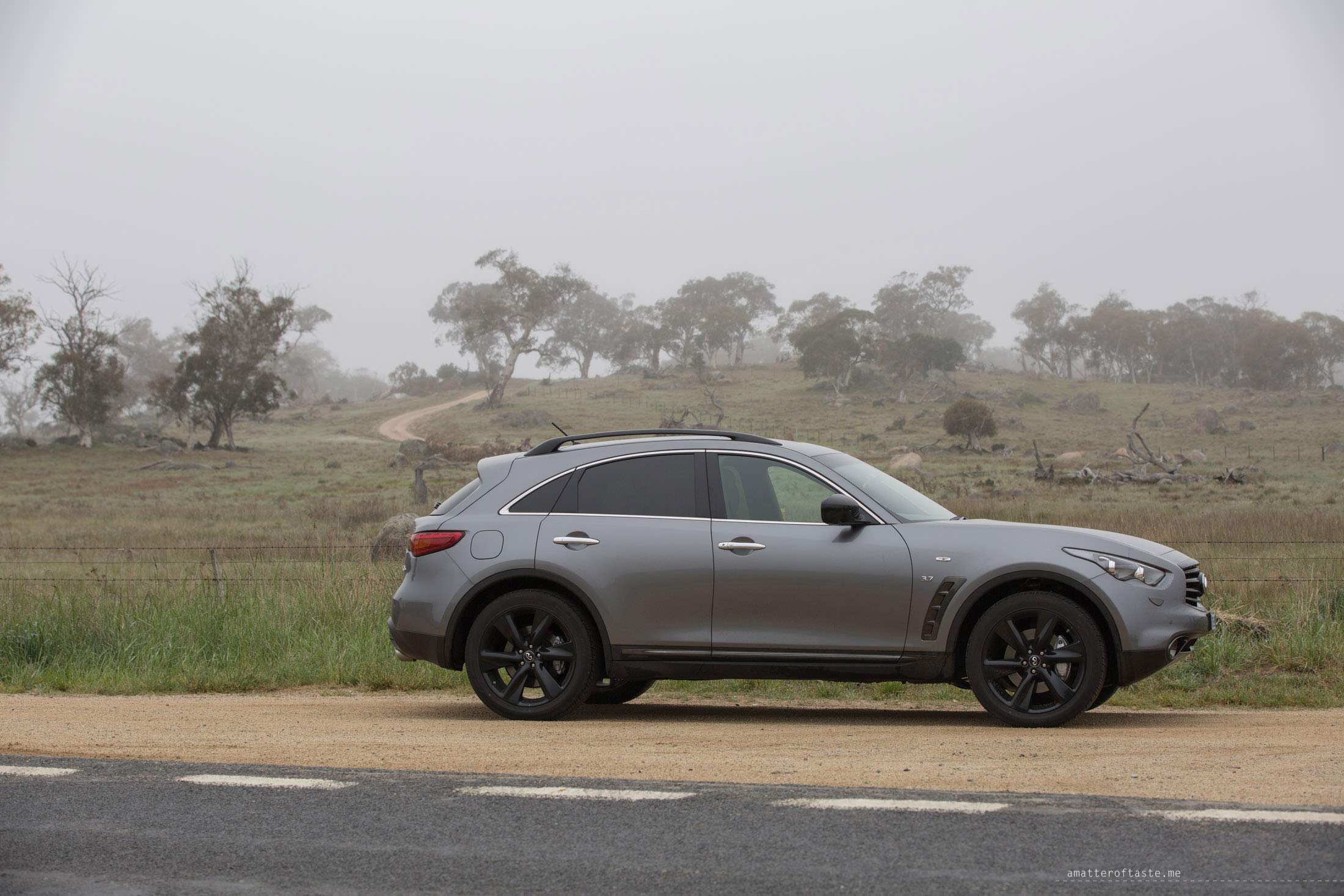 Roadtripping in my dream car - Infiniti QX70 S Design - a matter of taste