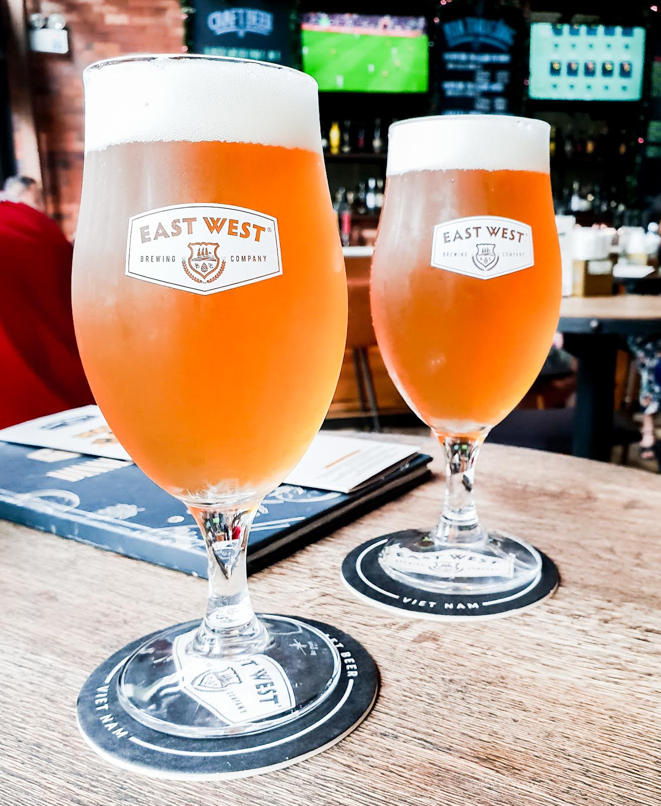 Craft beer, cocktails & speakeasy bars - where to drink in Saigon? - a ...