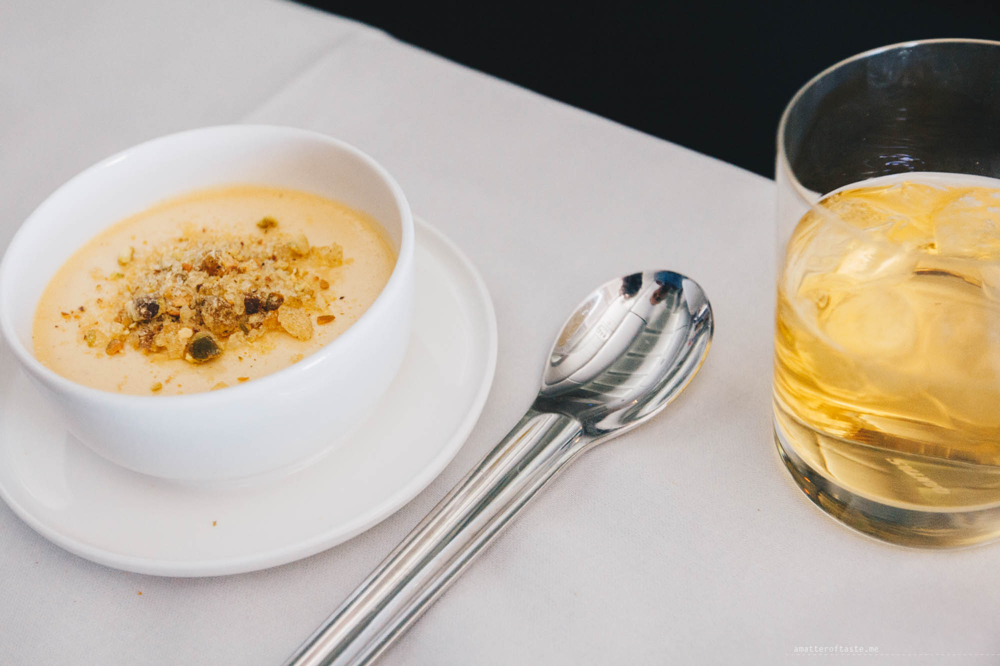 Travelling business class: Brisbane - Singapore with Qantas QF51/QF52 ...